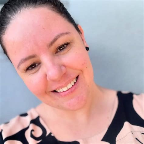 Débora Dainez Debeegeleiasebiscoitos On Threads