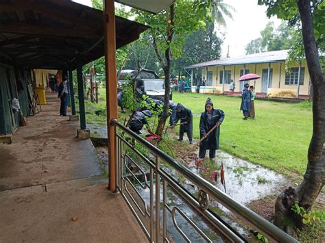 ကျိုက်ထိုမြို့အထက ‌ ၂ ကျောင်းဝင်းအတွင်း သန့်ရှင်းသာယာလှပရေးအတွက် စုပေါင
