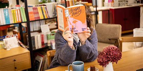 Дог френдли лекции и стихотворные мастер классы 5 книжных клубов в московских кафе Сити