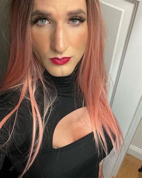 Bailey Wilde All About Crossdresser