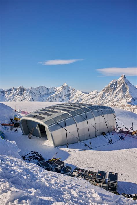 Ingenhoven Architects Creates Inflatable Ski Start House On Matterhorn