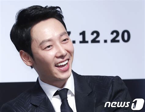 김동욱 다음 생에는 키크고 잘생긴 이정재 정우성으로 태어나고 싶어