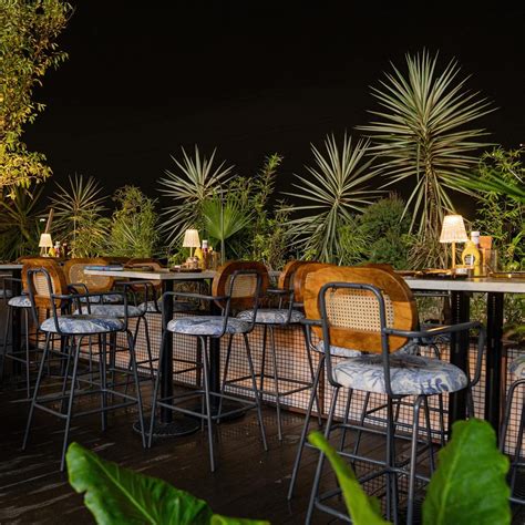 Molecule Ifc Gurgaon Sky High Vibes Wild Cocktails And A Party You
