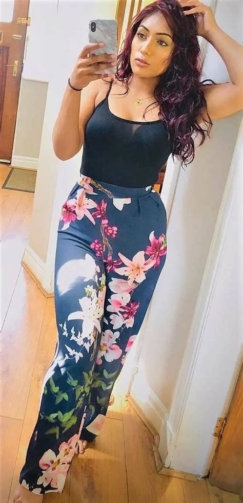 💗 💗💗 Sweet Spot Selfie 💗💗💗 Scrolller