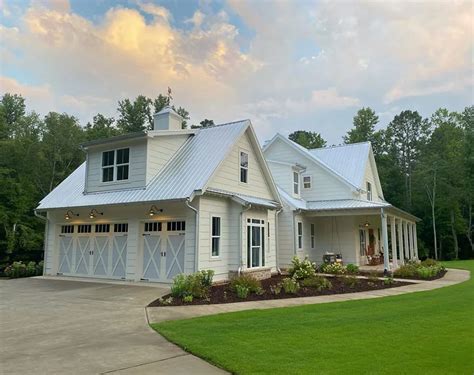 Sherwin Williams Ivory Lace SW 7013 Paint Color