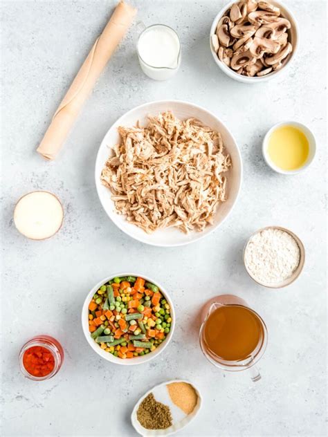 Dutch Oven Chicken Pot Pie The Oregon Dietitian
