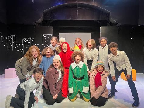 Elf Jr Is Here For The Holidays The South Pasadenan South