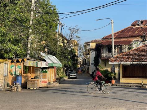 Photo Essay Mombasa Old Town Live And Lets Fly