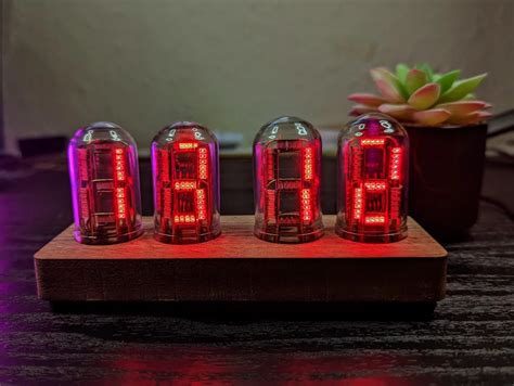 Orologio Simil Nixie Con Display A Led A 7 Segmenti Elettronica In