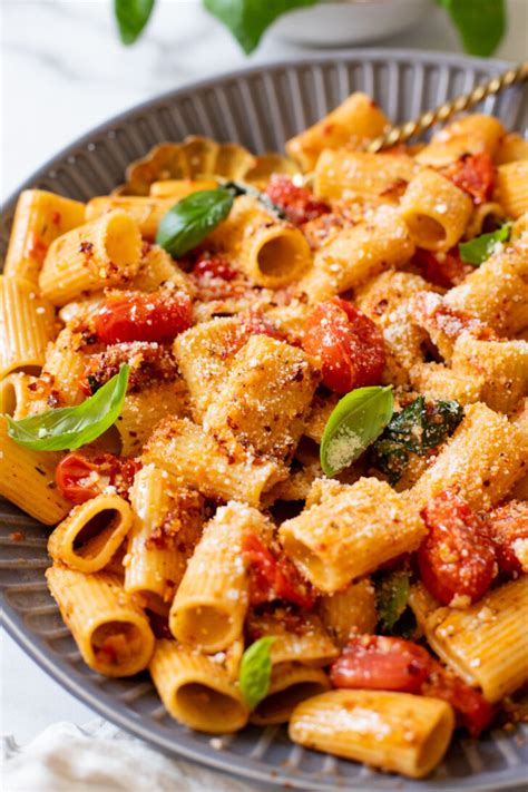 Spicy Burst Tomato Pasta This Savory Vegan