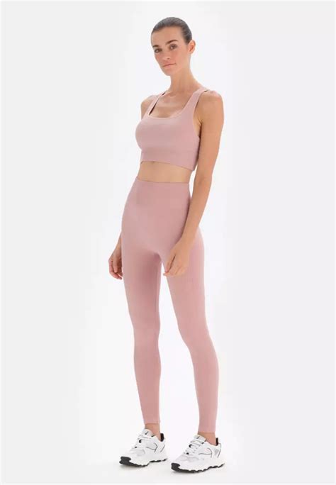Buy Dagİ Dusty Rose Sports Bra U Neck Regular Fit Sleeveless