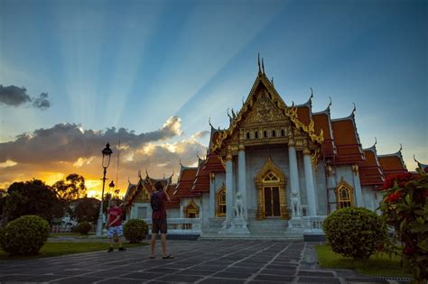 Mau Travelling Ke Thailand Budget Segini Cukup Buat Makan Enak Dan Menginap Di Tempat Yang Keren