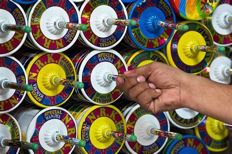 3 Die After Throats Slashed By Glass Coated Kite String