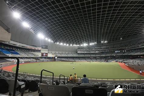 亞錦賽／大巨蛋日韓戰吸引8563位球迷到場！親眼目睹首轟出爐 運動 Nownews今日新聞