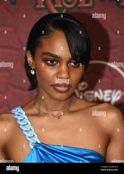 China Anne Mcclain Gruaige 2024