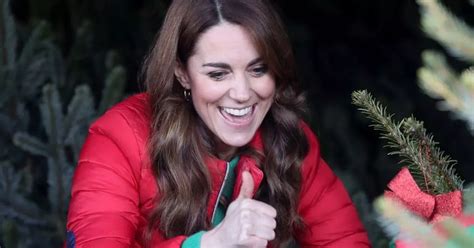 Royals See Kate As Safe Pair Of Hands Due To Her Keep Calm And Carry