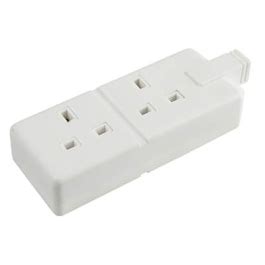 A Gang Trailing Socket WHITE By Permaplug At Essential Supplies UK