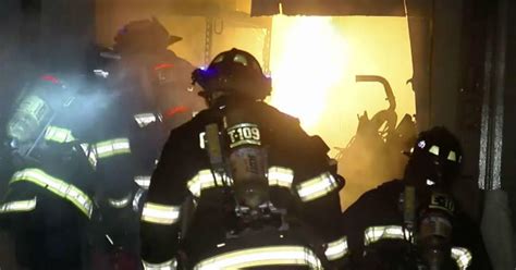 Late Night Two Alarm Fire Destroys Redwood City Home Cbs San Francisco