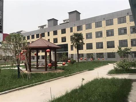 上海养老院怎么收费，上海养老院收费价格标准一览表 庄严养老网
