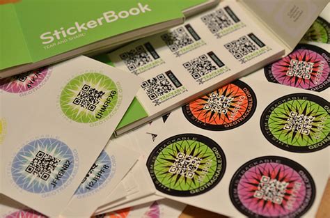 Trackable Codes