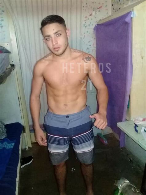 Heteros Cbazsur On Twitter Heteros Heteros Cbazsur Un Bebote Preso En Bower A Os