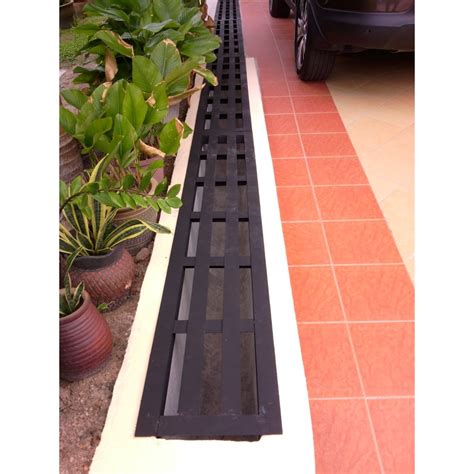 Contoh Penutup Longkang Besi Penutup Longkang Besi Kukuh Heavy Duty