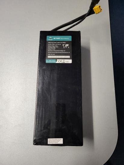 Li-ion baterie 48V / 12,5Ah pro e-koloběžku | Aukro