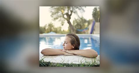 Listen Top 5 Rudest Things You Can Do At The Pool This Summer