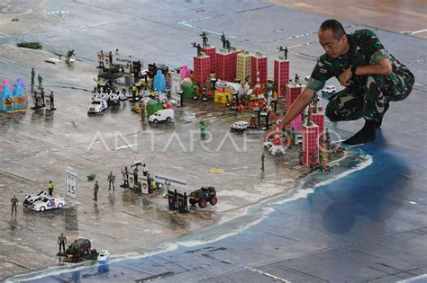 Tactical Floor Game Pengamanan Ktt Ais Antara Foto
