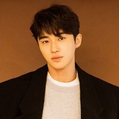 Byeon Woo Seok Wiki Age Bio Height Girlfriend Career Salary