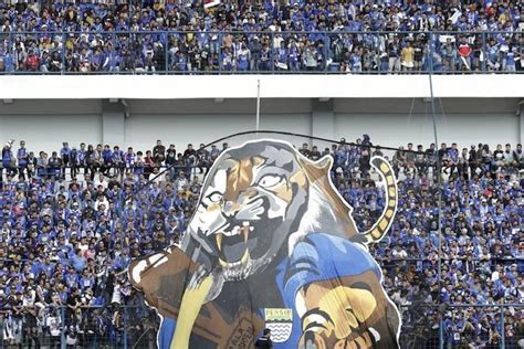 Marc Klok Gelar Juara BRI Liga 1 2023 2024 Ini Untuk Kalian Bobotoh