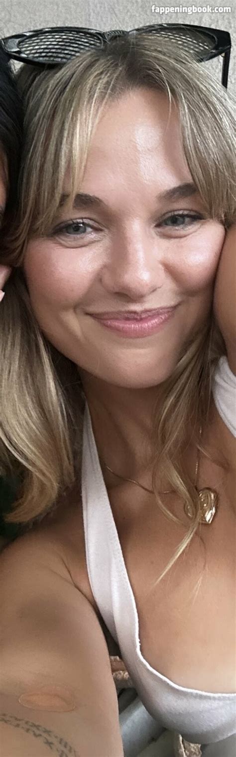 Madison Iseman Nude Onlyfans Leaks Fappening Fappeningbook