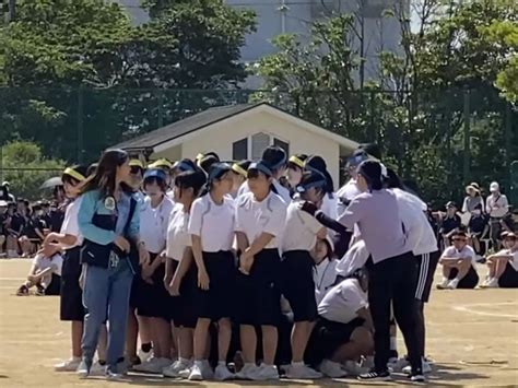 Aksi Toleransi Pelajar Dan Guru Di Jepang Lindungi Siswi Muslimah Yang