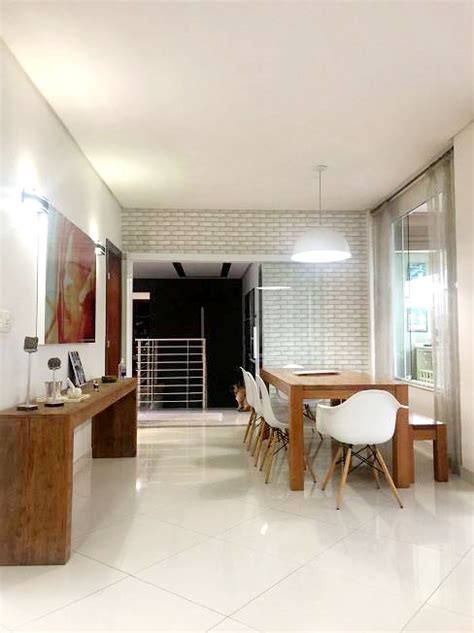 Linda casa no Condomínio Casa da Lua em Resende Lobão Imóveis