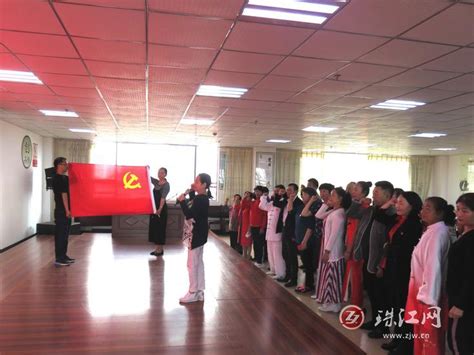 代表履职故事｜全国人大代表李青霖：三尺讲台育桃李 文化传承绽芳华 曲靖珠江网