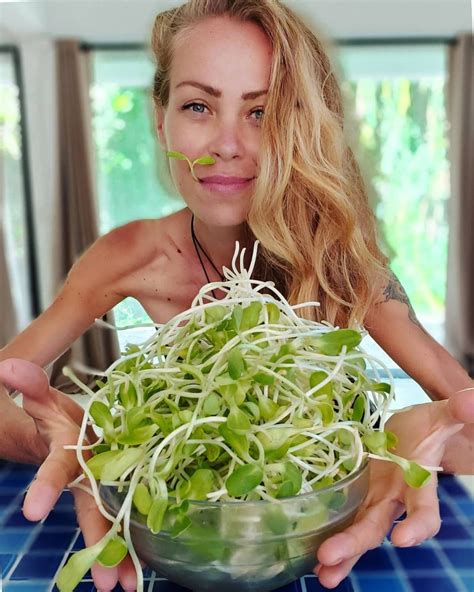 Vegan Influencer Starved To Death Friends