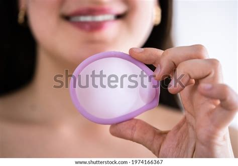321 Fotos De Diafragma Anticonceptivo Fotos Imágenes Y Otros