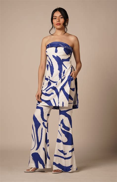 Buy Cora Set Online Ciceroni