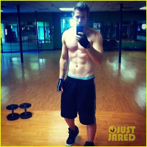8 Hot Sexy Ashley Parker Angel Bikini Pics