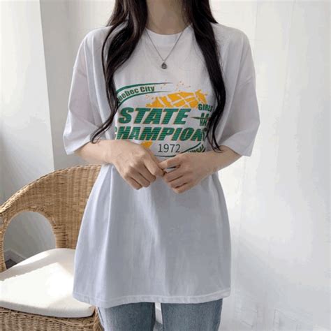 [남녀공용 아메카지룩 빈티지룩 커플티강추]스테이트 챔피언 레터링 프린팅 반팔티 2color 에이블리