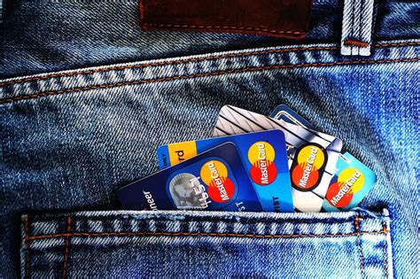 A Guide To Opening Your First Credit Card Focus Federal Credit Union