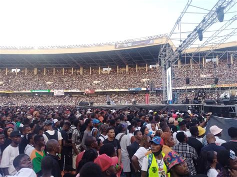 Kinshasa les regrets de Fally Ipupa après la mort des 11 personnes