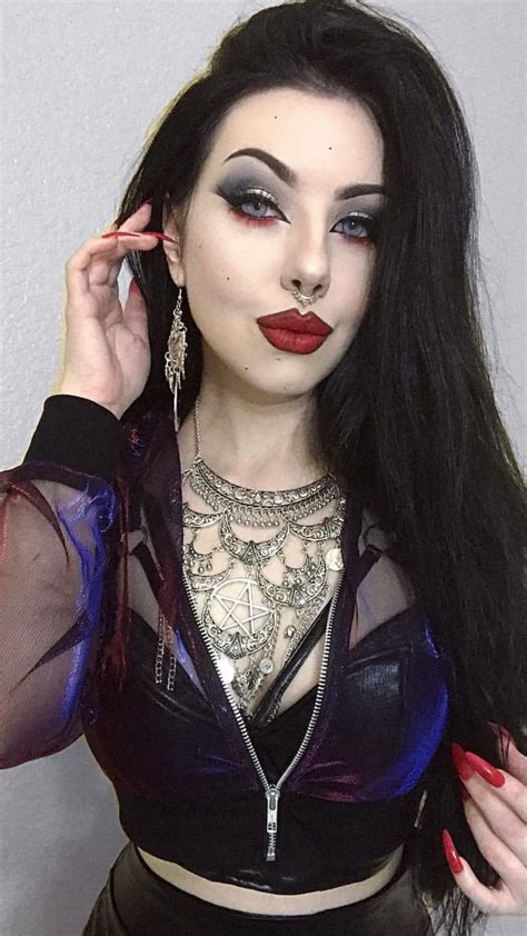 Gothic Girls Goth Chic Goth Glam Punk Emo Afro Punk Karla Souza