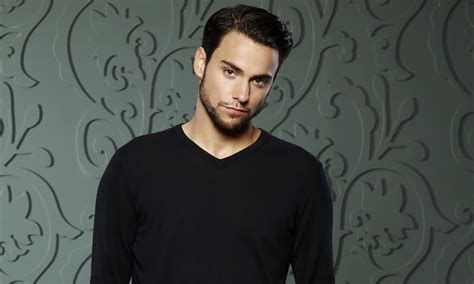 How To Get Away With Murder Aims To End Tvs Same Sex Marginalization