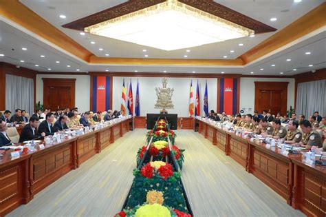 ឯកឧត្តម ឃួង ស្រេង ធ្វើបទបង្ហាញពីសមិទ្ធផលការងារដែលបានសម្រេច