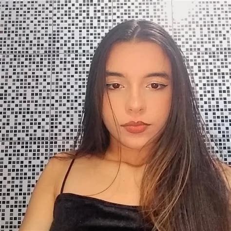 Bianca Gomes Bih Sylva • Threads Say More