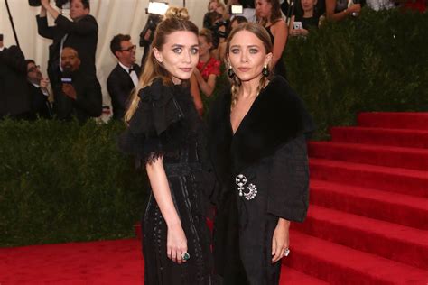 Mary Kate And Ashley Olsen Were Bridesmaids In Their Friend S New Zealand Wedding Glamour