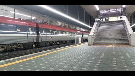 기차 화물열차 수원역 통과 Youtube