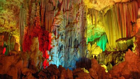 Goa Gong Pacitan Review Lokasi Harga Tiket Masuk 2025