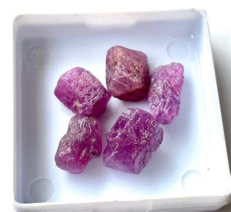 5 Pcs Aquality Natural Raw Ruby Red Raw Ruby Crystals Etsy